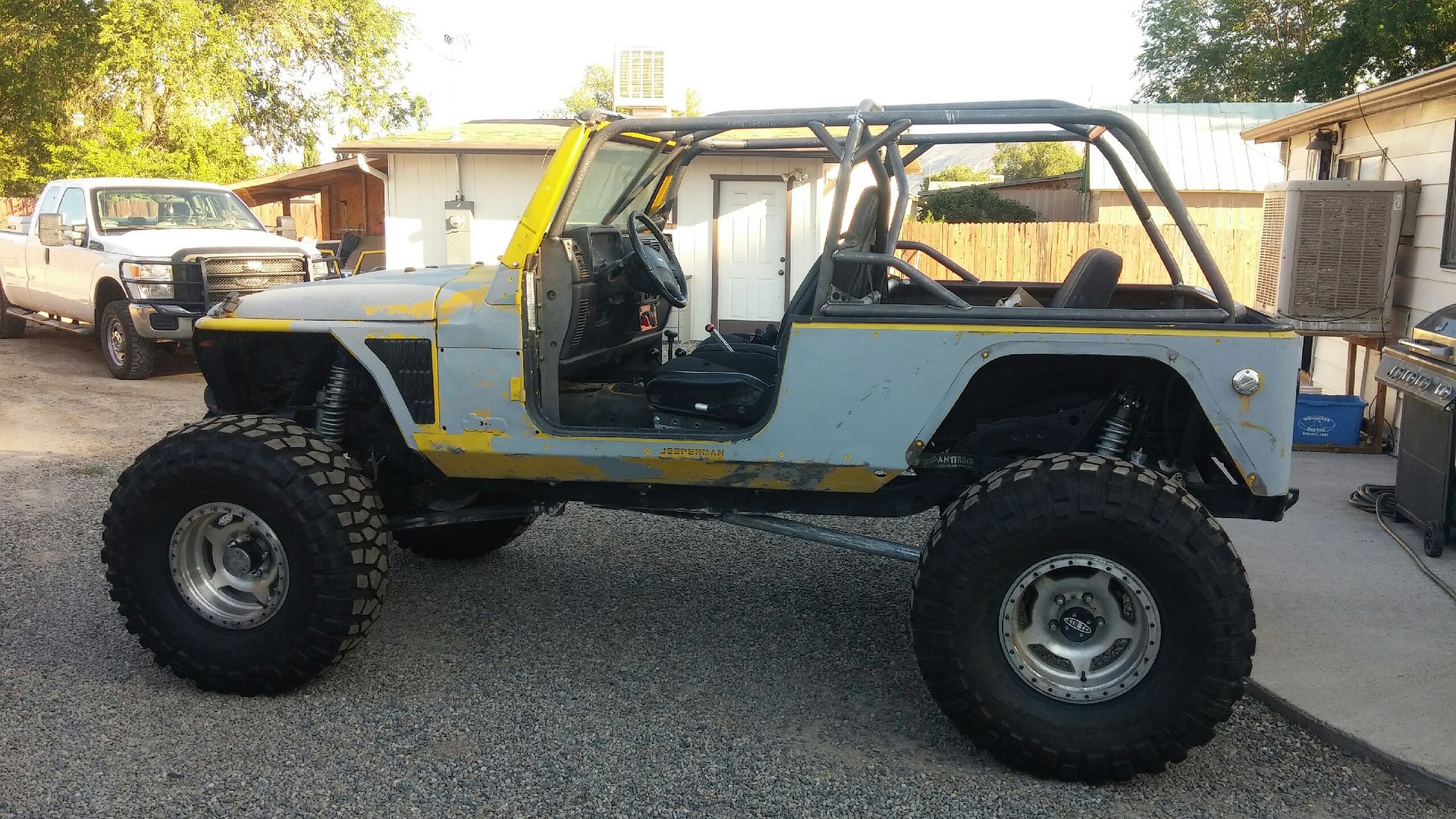 Stretching an LJ | Pirate 4x4