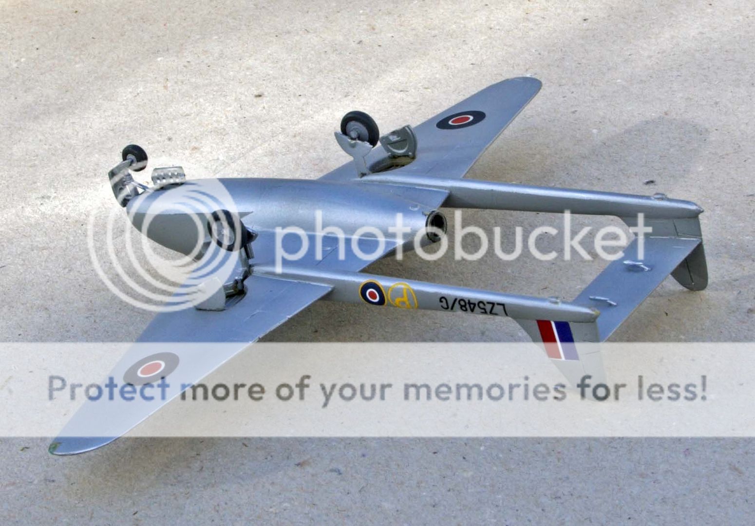 De Havilland DH100 Spider Crab (Vampire prototype) Amodel 1/72 - Ready ...