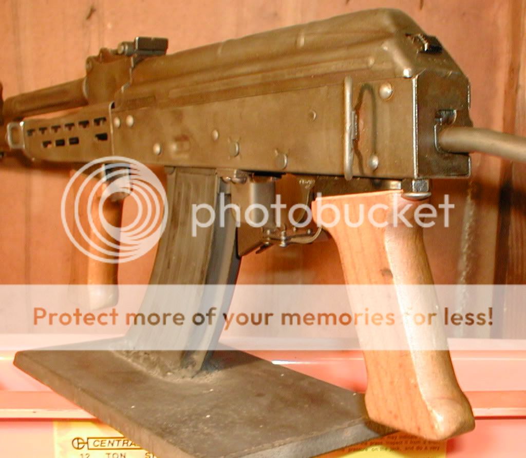 AK STAND | AK Rifles