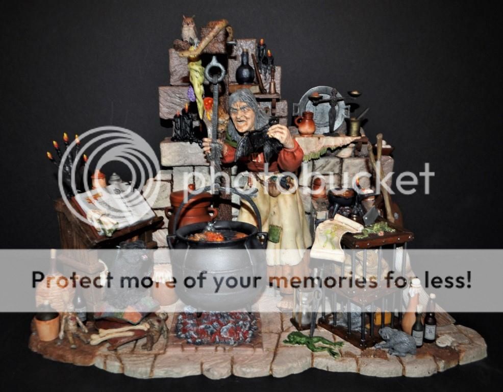 My Build of the Tweeterhead Home Cookin' Witch Model | Hobbyist Forums