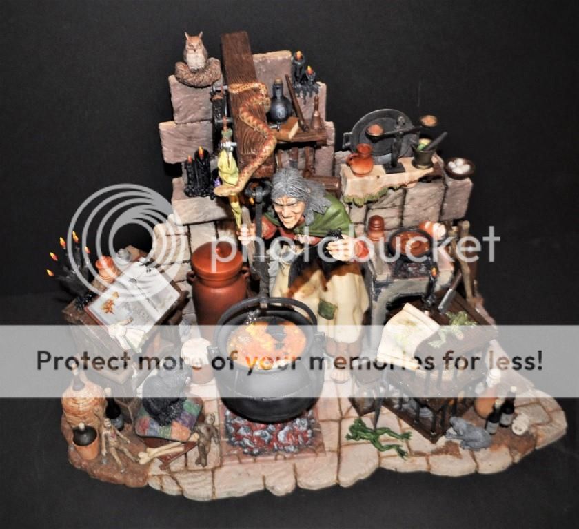 My Build of the Tweeterhead Home Cookin' Witch Model | Hobbyist Forums