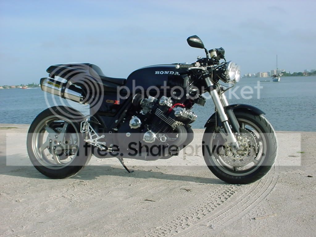 CBX | Custom Fighters - Custom Streetfighter Motorcycle Forum